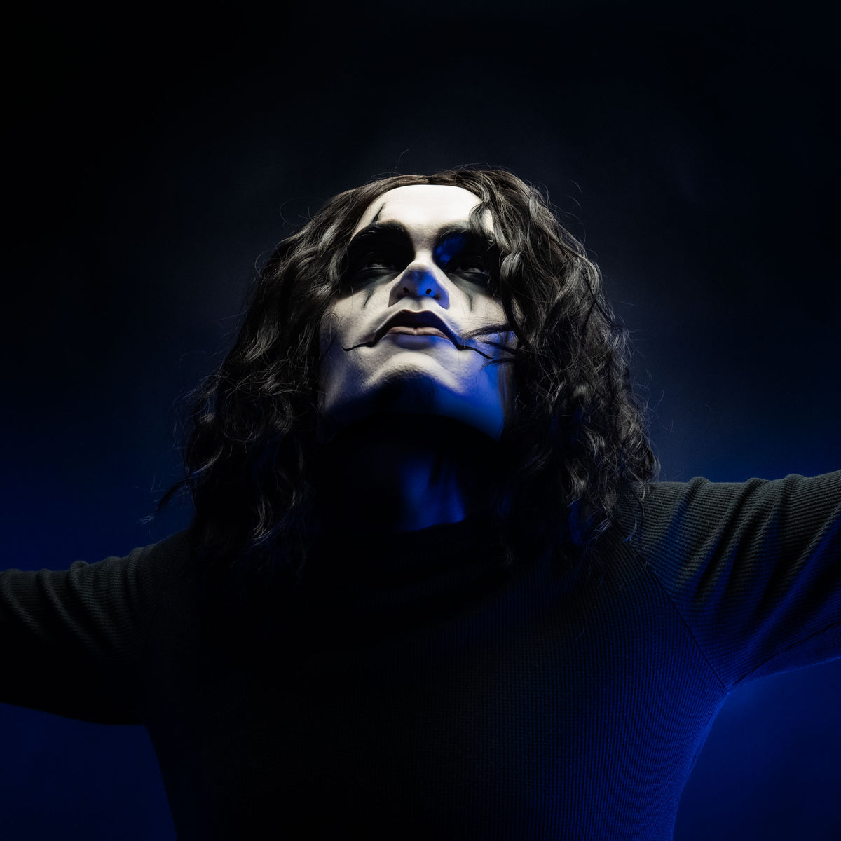 The Crow (1994) - Eric Draven Deluxe Injection Mask – Trick Or Treat ...